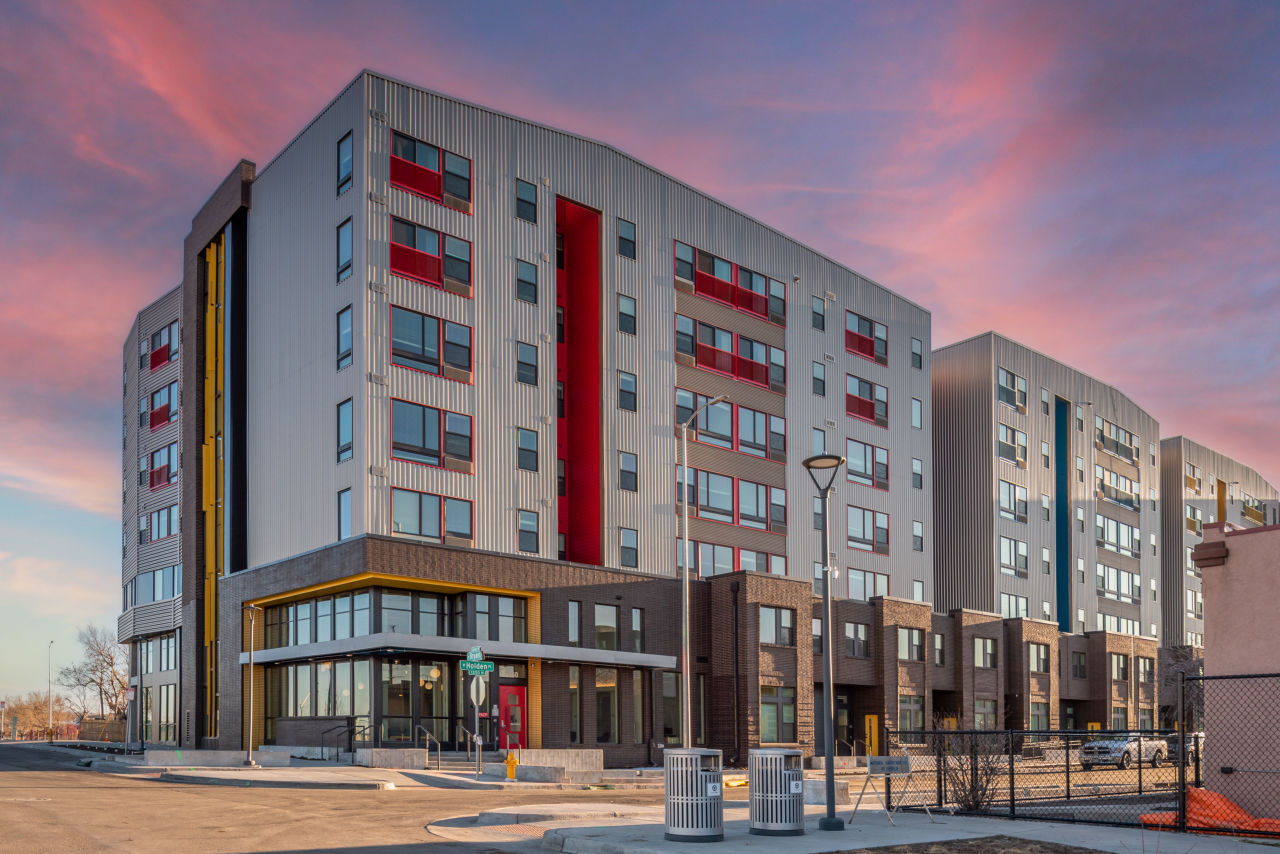 Pinkard Construction Completes Thrive Mixed-Income Housing Project ...
