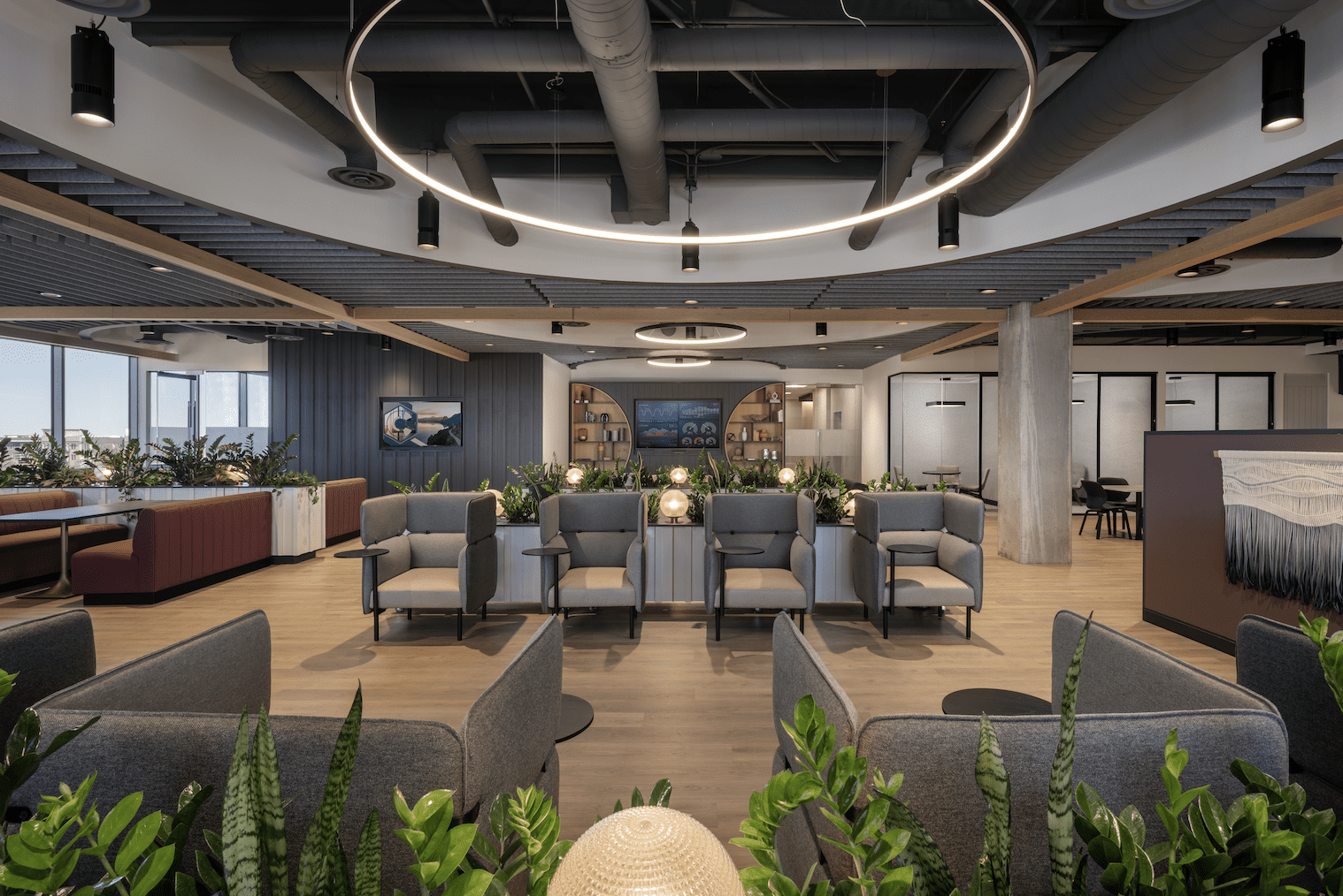 Mile High Trendy Office: CSG International Headquarters - Mile High CRE