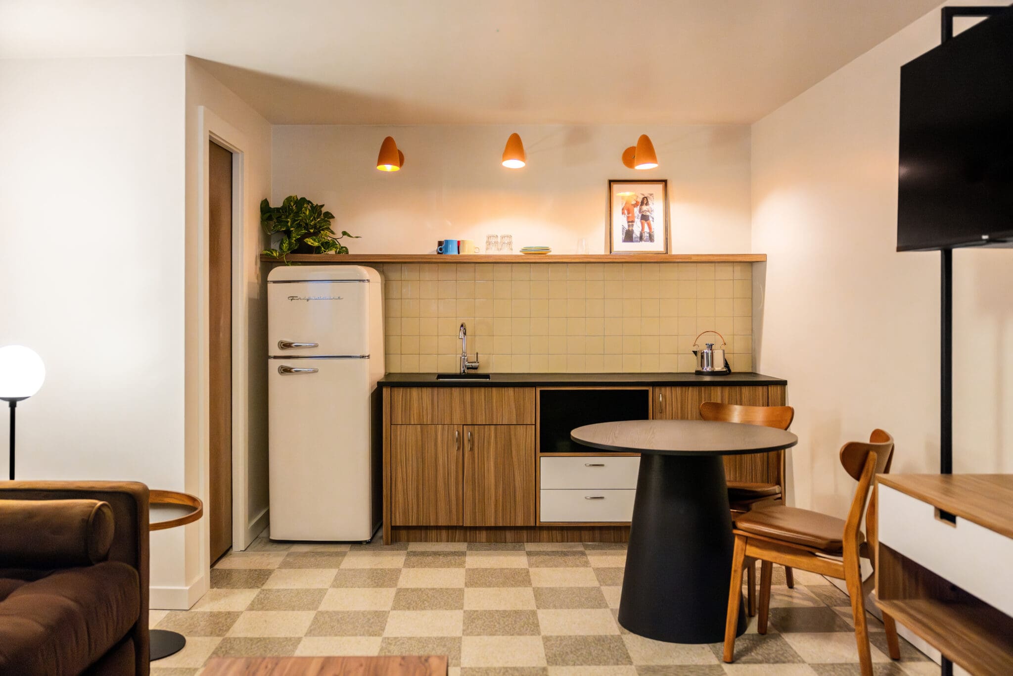 La Vista Motel and El Piñon Now Open on East Colfax - Mile High CRE